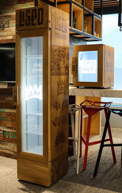 8 Creative Wooden Fridges for Your Food and Beverage Display | Procool